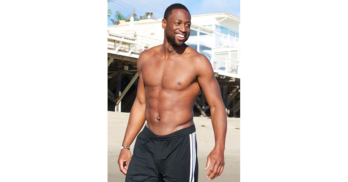 Dwyane Wade | 2014 Shirtless Bracket Gallery | POPSUGAR Celebrity Dwyane Wade | 2014 Shirtless Bracket Gallery | POPSUGAR Celebrity